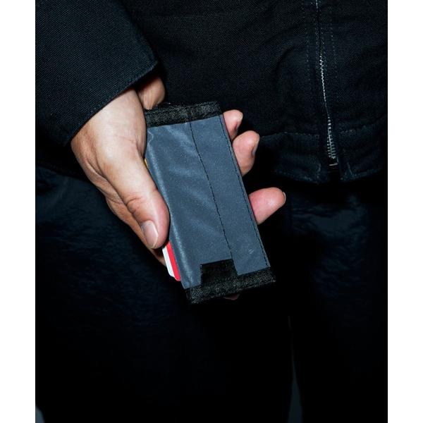 ZOZO問い合わせ番号:98747884ショップ:BEAVER，ビーバーブランド:PACKING，パッキング，BEAVER，ビーバー商品名:PACKING/パッキング　BLACK REFLECTIVE WALLETカテゴリ:財布/小物&gt...