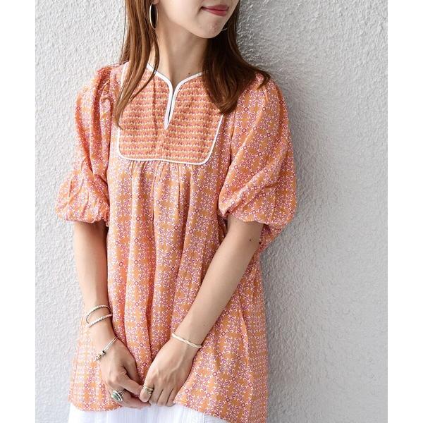 参考価格：11，000円発売時期：2022年05月コンディション：C（やや使用感あり）使用感があり、やや気になる傷や汚れがあるアイテム首周り：汚れ参考商品名：SHIPS any:〈手洗い可能〉Paris Authentique サラサ ブラ...