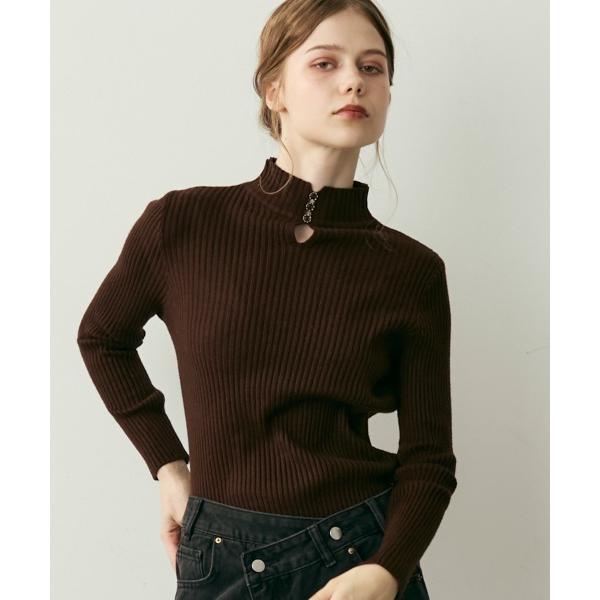 『セール実施中』ZOZO問い合わせ番号:98782296ショップ:Auntie Rosa，アンティローザブランド:Clum，クルム商品名:スリットボタンデザインハイネックニットトップスカテゴリ:トップス>ニット/セーターブランド品番:...