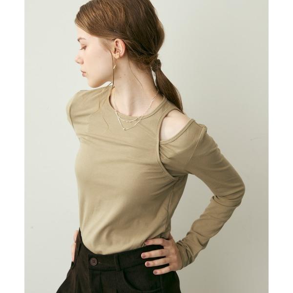 『セール実施中』ZOZO問い合わせ番号:98782318ショップ:Auntie Rosa，アンティローザブランド:Clum，クルム商品名:カットアウトアシメトリーデザイントップスカテゴリ:トップス>Tシャツ/カットソーブランド品番:X...