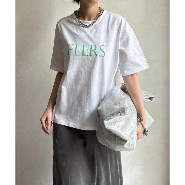 『セール実施中』参考価格：9，790円発売時期：2024年05月コンディション：B（目立つ使用感なし）使用感が少ない、または気にならないアイテム前身頃：汚れ参考商品名：【WEB限定】布帛ドッキングFLERSロゴTEE参考品番：DDZ1041...