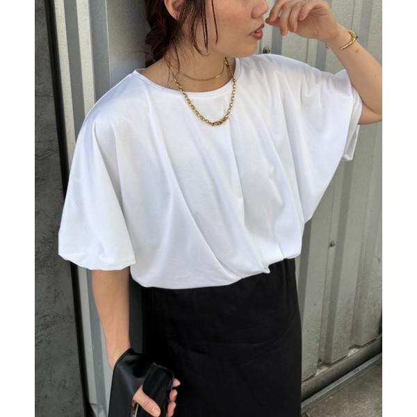 『セール実施中』参考価格：8，800円発売時期：2025年04月コンディション：B（目立つ使用感なし）使用感が少ない、または気にならないアイテム首周り：汚れ全体的：毛玉参考商品名：バルーンカットＴシャツ参考品番：452202【商品に関する注...