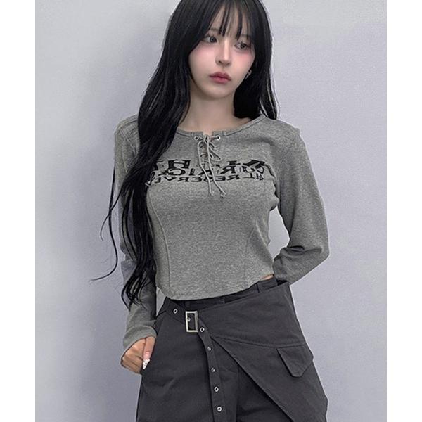 ZOZO問い合わせ番号:98908981ショップ:FOLLOWIN，フォロウィンブランド:FOLLOWIN，フォロウィン商品名:Y2Kロゴプリントレースアップトップスカテゴリ:トップス>Tシャツ/カットソーブランド品番:F2534-0...