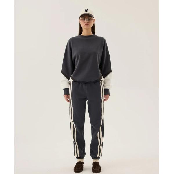 ZOZO問い合わせ番号:98909362ショップ:JACK of ALL TRADES，ジャック・オブ・オール・トレーズブランド:ARAMINTA JAMES，アラミンタジェームス商品名:SPLICE SWEATSHIRTカテゴリ:トップス...