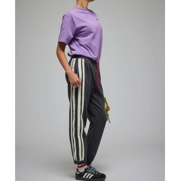 ZOZO問い合わせ番号:98909364ショップ:JACK of ALL TRADES，ジャック・オブ・オール・トレーズブランド:ARAMINTA JAMES，アラミンタジェームス商品名:BISOUS TRACKPANTカテゴリ:パンツ&g...