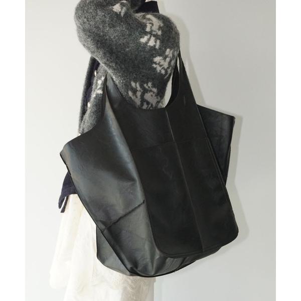 ZOZO問い合わせ番号:98909791ショップ:chuclla，チュクラブランド:chuclla，チュクラ商品名:ソフトレザーショルダーバッグ cha25a014カテゴリ:バッグ>トートバッグブランド品番:cha25a014素材:合...