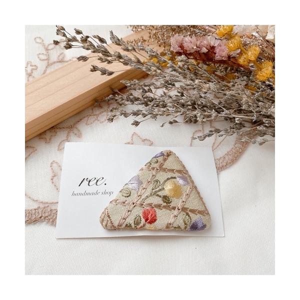 ZOZO問い合わせ番号:98944377ショップ:TONE，トーンブランド:tone，トーン商品名:【ree.】三角パッチンピン(MA)カテゴリ:ヘアアクセサリー>その他ヘアアクセサリーブランド品番:p ０１５素材:インド刺繍リボン原...