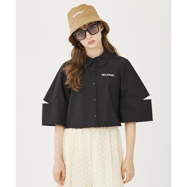 『セール実施中』参考価格：12，100円発売時期：2024年02月コンディション：S（新品同様）タグ付きの未使用、または新品同様のアイテム付属品：タグ参考商品名：SLASHED SLEEVE SHIRT参考品番：103242014003【商...