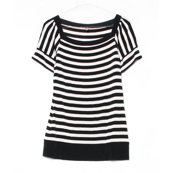 コンディション：A（使用感なし）数回使用した程度で使用感が感じられないアイテムZOZO問い合わせ番号:98990528ショップ:ZOZOUSED，ゾゾユーズドブランド:GOUT COMMUN，グーコミューン商品名:ボーダー柄半袖Tシャツカテ...