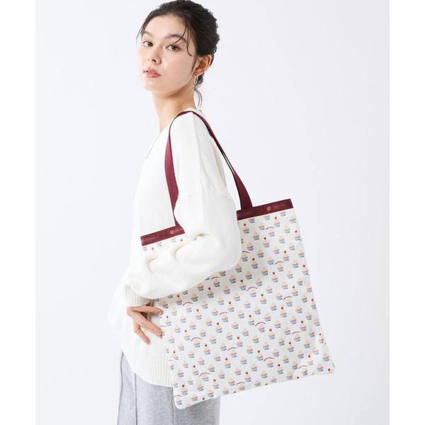 ZOZO問い合わせ番号:99012005ショップ:LeSportsac，レスポートサックブランド:LeSportsac，レスポートサック商品名:LARGE EMERALD TOTE カップケーキディライトカテゴリ:バッグ>トートバッグ...
