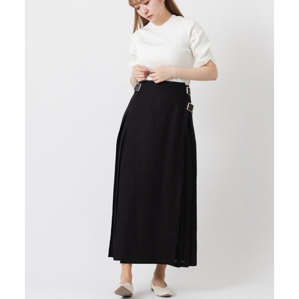 参考価格：31，350円発売時期：2023年03月コンディション：A（使用感なし）数回使用した程度で使用感が感じられないアイテム参考商品名：O’NEIL OF DUBLIN オニールオブダブリン リネン100％キルトスカート マキシ 90c...