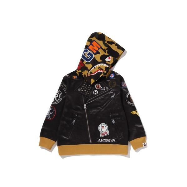 ZOZO問い合わせ番号:99181782ショップ:A BATHING APE，ア ベイシング エイプブランド:A BATHING APE，アベイシングエイプ商品名:LEATHER JACKET PRINT SHARK PULLOVER HO...