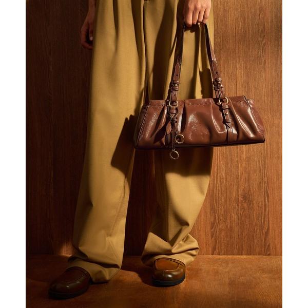 ZOZO問い合わせ番号:99251038ショップ:CHARLES &amp; KEITH，チャールズ＆キースブランド:CHARLES &amp; KEITH，チャールズ &amp; キース商品名:Britton ブリットン ルーシュドイロン...