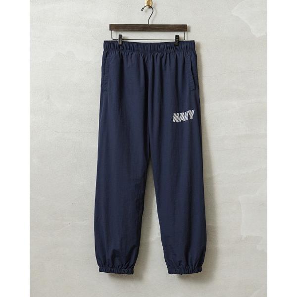 『タイムセール実施中』ZOZO問い合わせ番号:99252366ショップ:WAIPER，ワイパーブランド:WAIPER.inc，ワイパーインク商品名:USNA　オフィシャルライセンス ナイロン トレーニングパンツ NAVYプリントカテゴリ:パ...