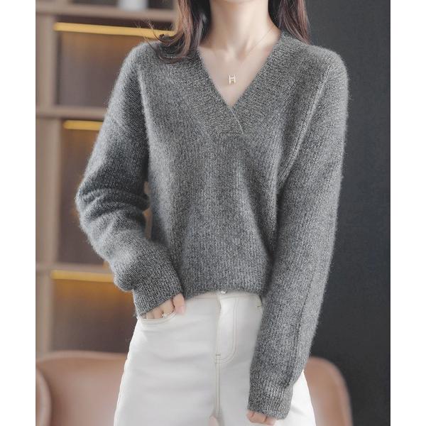 『タイムセール実施中』ZOZO問い合わせ番号:99302728ショップ:INA STUDIOS ZOO，イーナストゥディオスズーブランド:INASTUDIOS，イーナストゥディオス商品名:ミニマル Vネック ニット レディースカテゴリ:トッ...