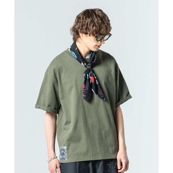 『タイムセール実施中』参考価格：8，470円発売時期：2025年02月コンディション：B（目立つ使用感なし）使用感が少ない、または気にならないアイテム前身頃：汚れ参考商品名：Silver Tag Oversize T-Shirt / シルバ...