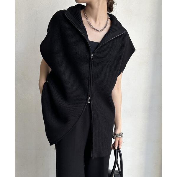 『セール実施中』参考価格：16，500円発売時期：2024年08月コンディション：B（目立つ使用感なし）使用感が少ない、または気にならないアイテム前身頃・後身頃：毛玉すそ周り：ほつれ、毛玉【商品に関する注意事項】・こちらの商品画像は、実物で...