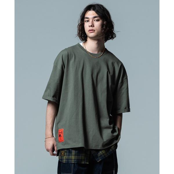 『タイムセール実施中』参考価格：8，800円発売時期：2023年02月コンディション：C（やや使用感あり）使用感があり、やや気になる傷や汚れがあるアイテム全体的：色あせ、毛玉参考商品名：Oversized Record Tag T / オー...