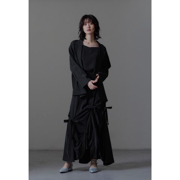 ZOZO問い合わせ番号:99450892ショップ:bflat，ビーフラットブランド:niana，ニアナ，et.UNiVER，エトユニベール商品名:フローリッシュアタッチセットアップドレス 3点セット キャミソール トップス スカート ジャケ...