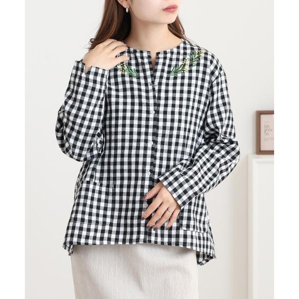 ZOZO問い合わせ番号:99451031ショップ:FUNALIVE，ファンアライブブランド:Quelle Chance，ケルシャンス，FUNALIVE，ファンアライブ商品名:ノーカラー花柄刺繍ブラウス 無地　ギンガムチェックカテゴリ:トップ...