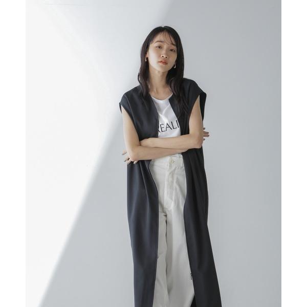 『セール実施中』参考価格：8，800円発売時期：2024年05月コンディション：B（目立つ使用感なし）使用感が少ない、または気にならないアイテム全体的：毛玉首周り・袖口：汚れすそ周り：ほつれ参考商品名：キーネックジレワンピース参考品番：67...