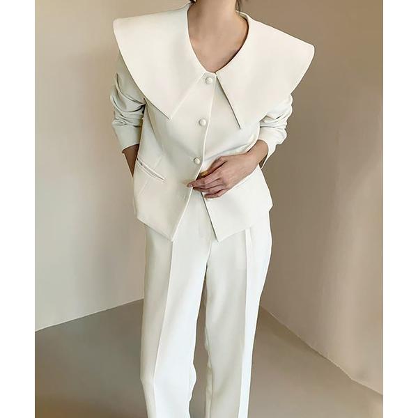 『タイムセール実施中』参考価格：8，844円発売時期：2023年03月コンディション：C（やや使用感あり）使用感があり、やや気になる傷や汚れがあるアイテム前身頃：汚れ参考商品名：ボリュームカラージャケットパンツセットアップ スーツ参考品番：...