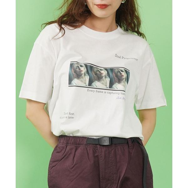 『タイムセール実施中』参考価格：4，950円発売時期：2022年05月コンディション：C（やや使用感あり）使用感があり、やや気になる傷や汚れがあるアイテム全体的：汚れ参考商品名：ROBERTA BAYLEY PHOTO T-SHIRTS参考...