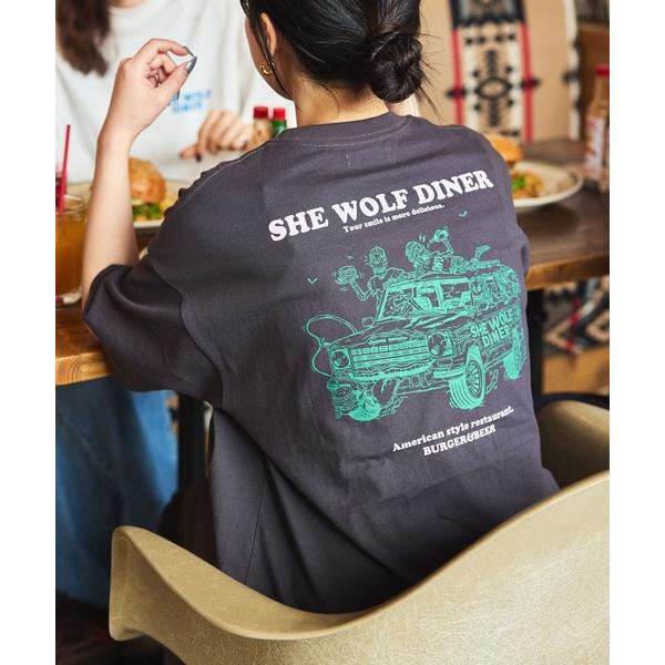 『タイムセール実施中』参考価格：4，499円発売時期：2025年03月コンディション：B（目立つ使用感なし）使用感が少ない、または気にならないアイテム全体的：色あせ前身頃：汚れ参考商品名：限定展開 SHE WOLF DINER×FREAK'...