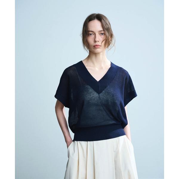 『タイムセール実施中』参考価格：8，800円発売時期：2025年04月コンディション：B（目立つ使用感なし）使用感が少ない、または気にならないアイテム全体的：汚れ参考商品名：Vネックニットプルオーバー【SARACO】参考品番：6852804...