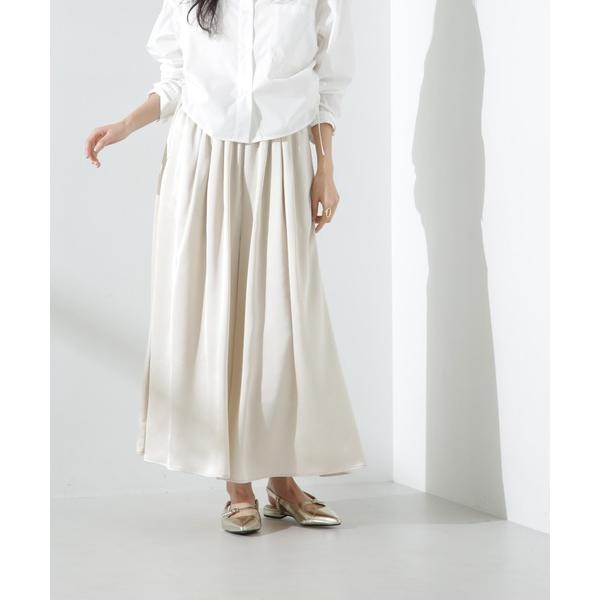 『セール実施中』参考価格：7，480円発売時期：2025年01月コンディション：C（やや使用感あり）使用感があり、やや気になる傷や汚れがあるアイテム後身頃：ひきつれ前身頃：修繕跡参考商品名：サテンギャザースカートパンツ（セットアップ可）参考...