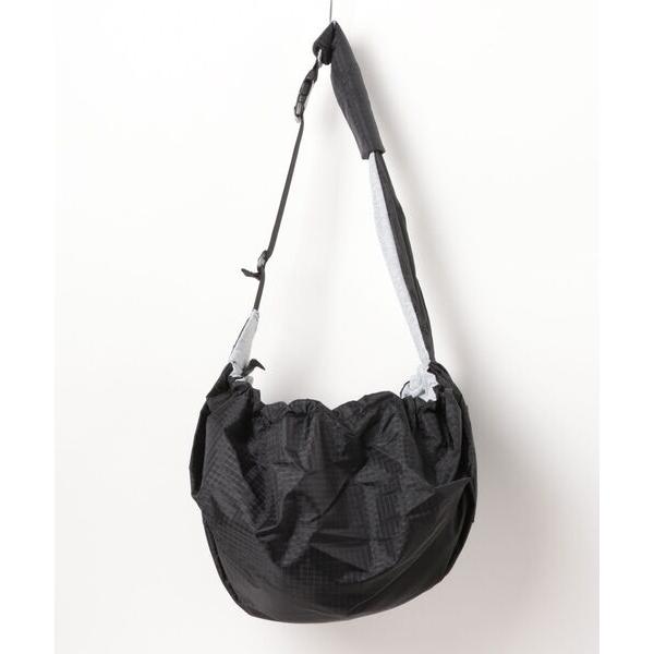 ※このアイテムは返品・交換対象外商品です。ZOZO問い合わせ番号:99662322ショップ:MAZEMAZE，マゼマゼブランド:PUFF，パフ商品名:PET REVERSIBLE SLINGカテゴリ:ペットグッズ>ペット用キャリーケー...