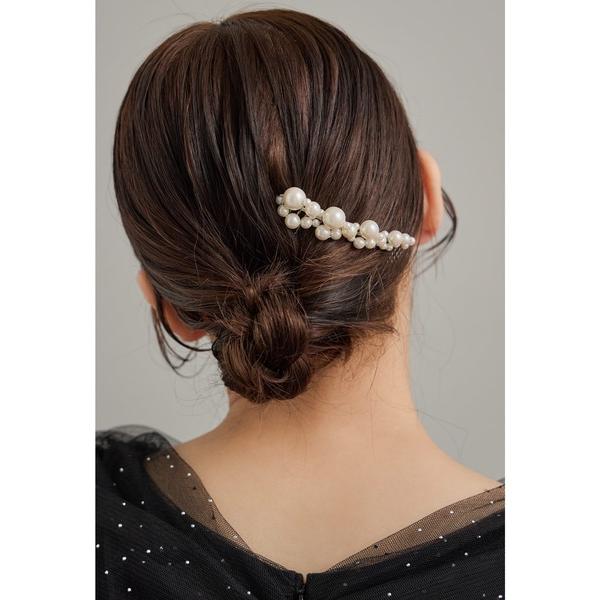 ZOZO問い合わせ番号:99699786ショップ:bflat，ビーフラットブランド:niana，ニアナ商品名:ボリュームパールコーム ヘアアクセサリー ゴールド シルバー 結婚式 二次会 成人式 同窓会 お呼ばれ オケージョン ウェディング...