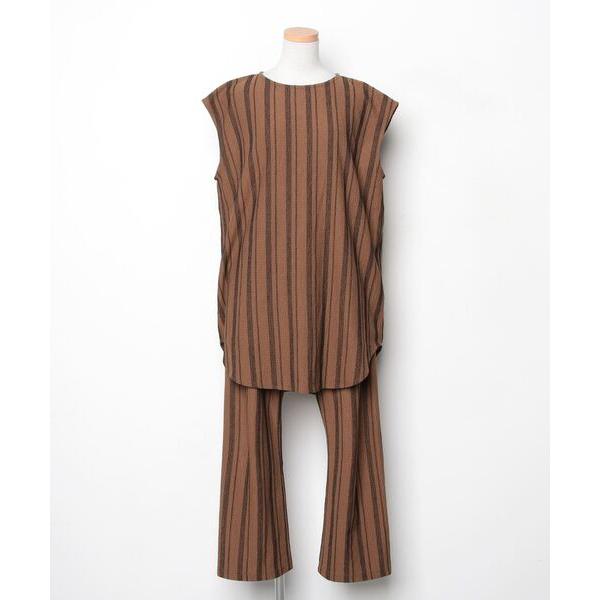 コンディション：B（目立つ使用感なし）使用感が少ない、または気にならないアイテム全体的：毛玉ZOZO問い合わせ番号:99723110ショップ:ZOZOUSED，ゾゾユーズドブランド:LOWRYS FARM，ローリーズファーム商品名:セットア...