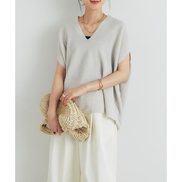 『セール実施中』参考価格：10，780円発売時期：2025年05月コンディション：A（使用感なし）数回使用した程度で使用感が感じられないアイテム参考商品名：《縫い目がなくストレスフリーな着心地》ホールガメントフレンチVネック参考品番：UNZ...