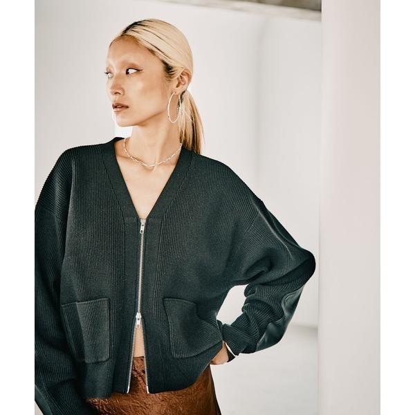 ZOZO問い合わせ番号:99766102ショップ:BAYFLOW，ベイフローブランド:HEREIAM，ヘレイアム商品名:【HEREIAM】フロントジップが新鮮。レザーパッチニットカーディガンカテゴリ:トップス>カーディガン/ボレロブラ...