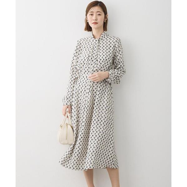 ZOZO問い合わせ番号:99766541ショップ:23区，ニジュウサンクブランド:23区，ニジュウサンク商品名:モダンアートプリント ワンピースカテゴリ:ワンピース/ドレス>ドレスブランド品番:OPWOLS6101素材:ベージュ系/ネ...