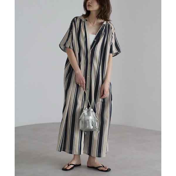 『タイムセール実施中』参考価格：6，600円発売時期：2025年05月コンディション：B（目立つ使用感なし）使用感が少ない、または気にならないアイテム全体的：色あせ参考商品名：バンドカラーストライプシャツワンピース【動画あり】参考品番：77...