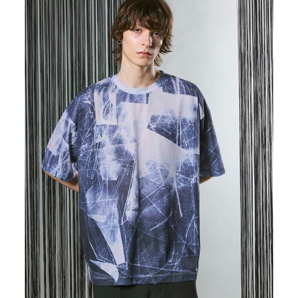 参考価格：9，900円発売時期：2024年06月コンディション：A（使用感なし）数回使用した程度で使用感が感じられないアイテム参考商品名：《UNISEX》Abstract Prime-Over Crew Neck T-Shirt/アブストラ...