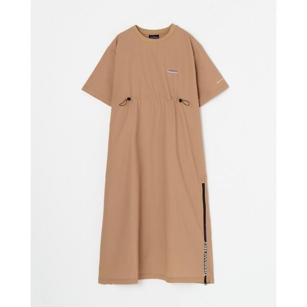 『セール実施中』参考価格：14，300円発売時期：2025年06月コンディション：A（使用感なし）数回使用した程度で使用感が感じられないアイテム参考商品名：【THOUSAND MILE】SHORT SLEEVE DRAWCORD OP/ショ...