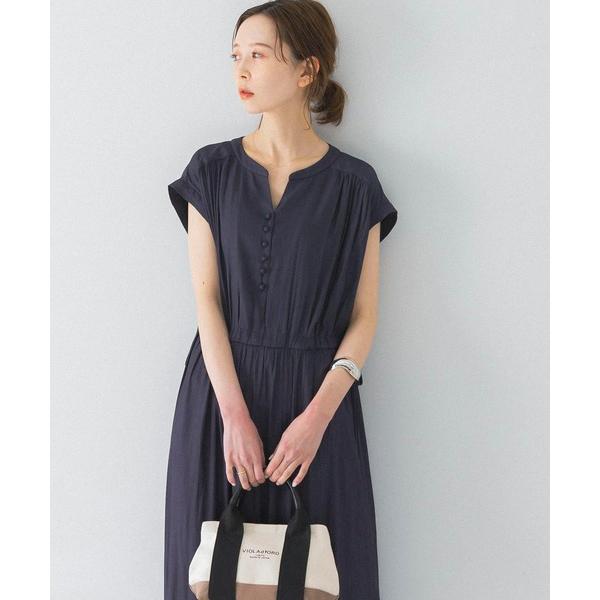 参考価格：14，300円発売時期：2022年04月コンディション：B（目立つ使用感なし）使用感が少ない、または気にならないアイテムすそ周り：汚れ参考商品名：ウエストマークフレンチスリーブワンピース参考品番：RA25-26K501【商品に関す...