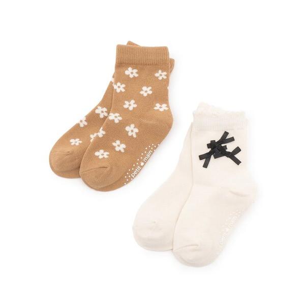 『セール実施中』※このアイテムは返品・交換対象外商品です。ZOZO問い合わせ番号:99931317ショップ:petit main，プティマインブランド:petit main，プティマイン商品名:リボン花柄ソックス2Pカテゴリ:レッグウェア&...