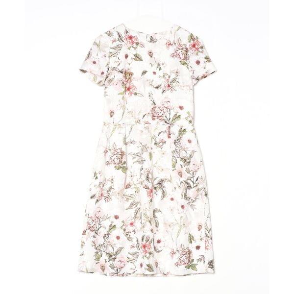 参考価格：39，600円発売時期：2016年01月コンディション：A（使用感なし）数回使用した程度で使用感が感じられないアイテム参考商品名：フラワーグログランドレス参考品番：V5J54381ZOZO問い合わせ番号:100026140ショップ...