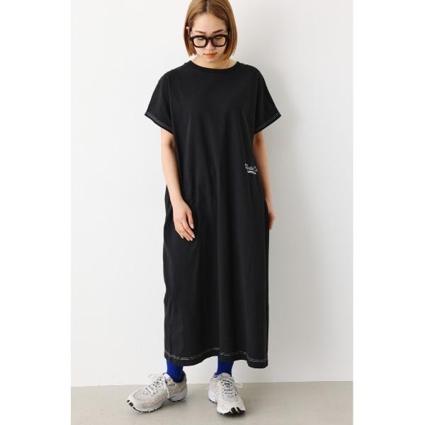 参考価格：6，050円発売時期：2023年03月コンディション：B（目立つ使用感なし）使用感が少ない、または気にならないアイテム後身頃：汚れ参考商品名：RCSカラーステッチロングワンピース参考品番：420GSS93-070M【商品に関する注...