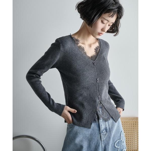 ZOZO問い合わせ番号:100137655ショップ:Auntie Rosa，アンティローザブランド:THE YOn，ザヨン商品名:レースレイヤードVネックリブニットカテゴリ:トップス>ニット/セーターブランド品番:TY00000381...