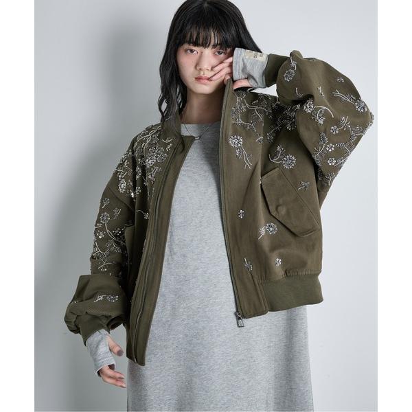 『タイムセール実施中』ZOZO問い合わせ番号:100137764ショップ:Auntie Rosa，アンティローザブランド:THE YOn，ザヨン商品名:ビジューアクセントジップアップブルゾンカテゴリ:ジャケット/アウター>ブルゾンブラ...