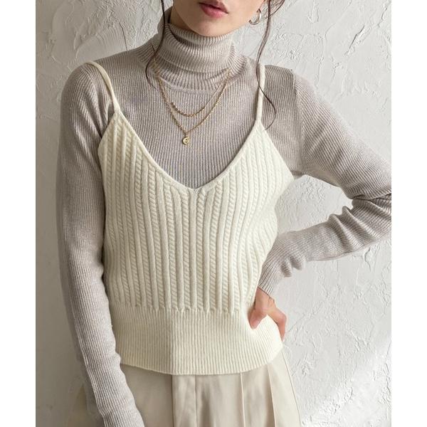 『タイムセール実施中』ZOZO問い合わせ番号:100139131ショップ:wears，ウェアーズブランド:She's Closet，シーズクローゼット商品名:ショート丈クロップドVネックミニケーブル編みニットビスチェキャミソールカテゴリ:ト...