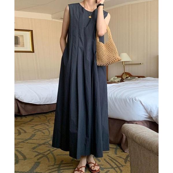 『セール実施中』参考価格：7，150円発売時期：2025年04月コンディション：B（目立つ使用感なし）使用感が少ない、または気にならないアイテム全体的：色あせ参考商品名：ノースリーブ切替ロングワンピース参考品番：CAD2504183【商品に...