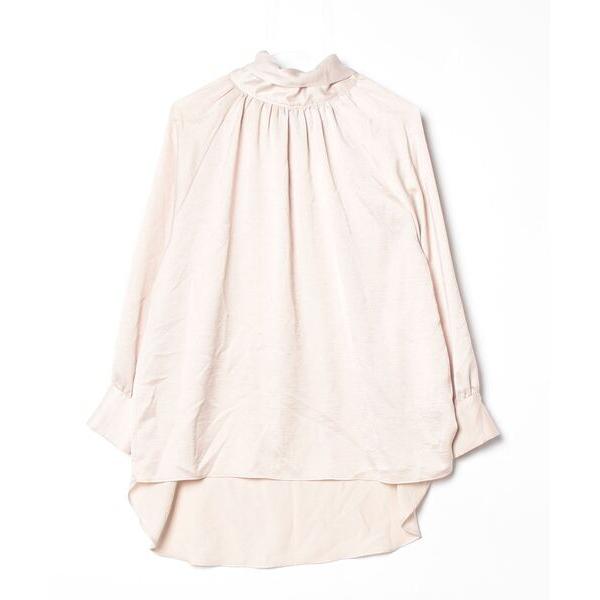 『セール実施中』参考価格：8，800円発売時期：2020年11月コンディション：C（やや使用感あり）使用感があり、やや気になる傷や汚れがあるアイテム袖：汚れ全体的：毛玉参考商品名：バックボウタイギャザーブラウス参考品番：669-022002...