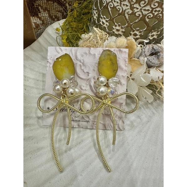 ※このアイテムは返品・交換対象外商品です。ZOZO問い合わせ番号:100378984ショップ:TONE，トーンブランド:tone，トーン商品名:【serendipity】リボンピアス(MA)カテゴリ:アクセサリー>ピアス（両耳用）ブラ...