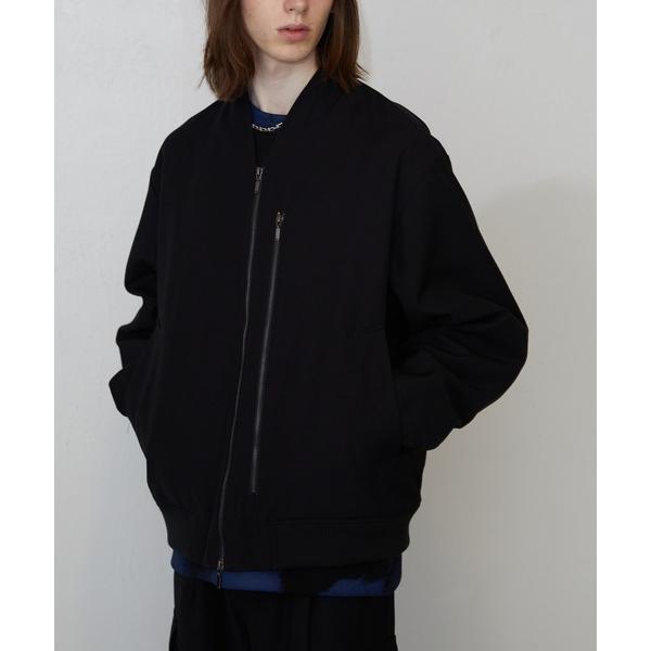 『セール実施中』参考価格：15，400円発売時期：2022年07月コンディション：B（目立つ使用感なし）使用感が少ない、または気にならないアイテムすそ周り：汚れ参考商品名：【Neucon / ニューコン】 ボマーブルゾン参考品番：LUZ50...